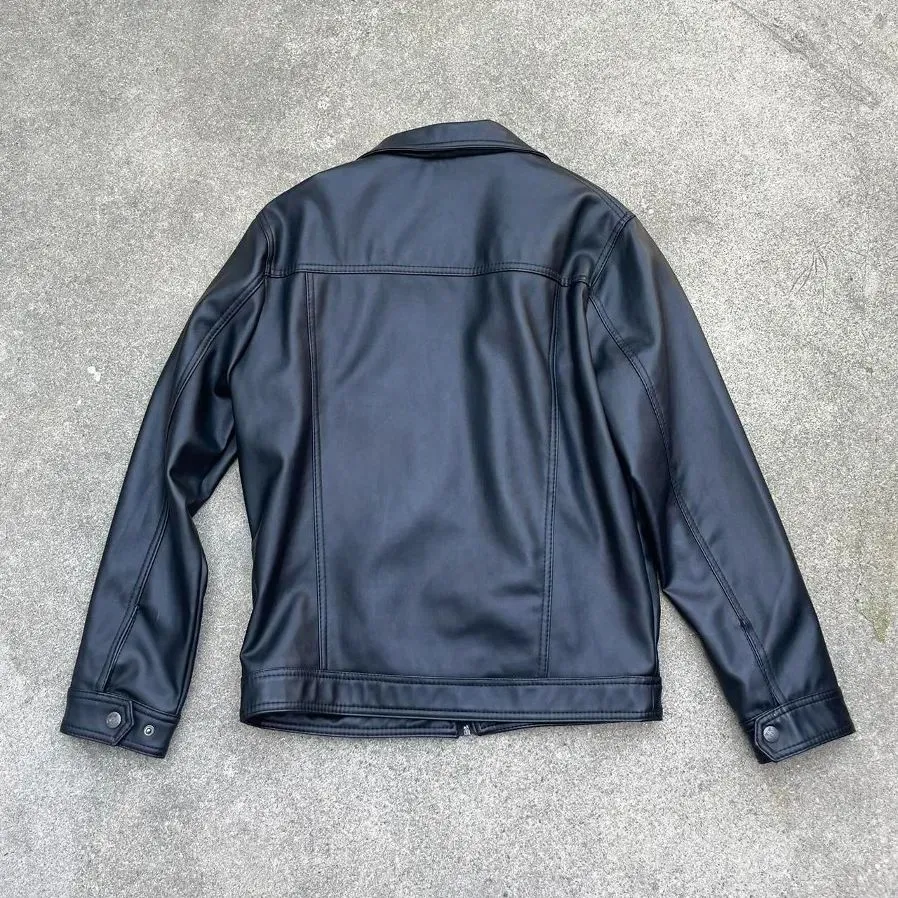 Elevate Your Style with the Sleek Men's Black Jacket | 6444 | jog it on