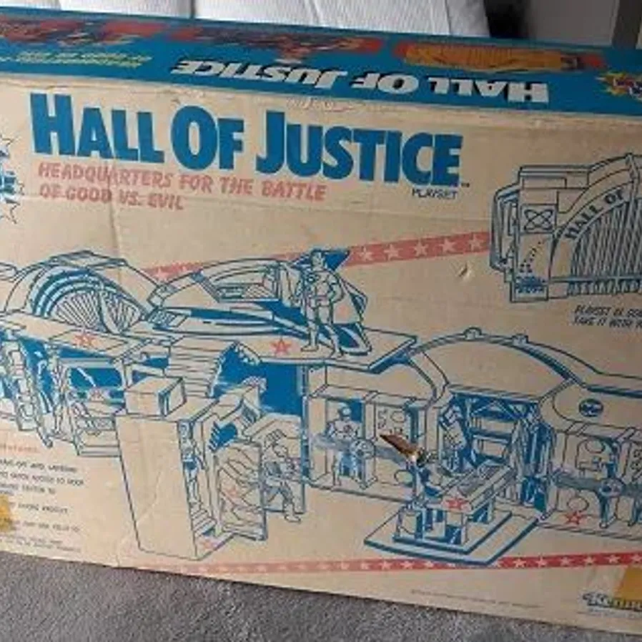 SUPER POWERS HALL OF JUSTICE, Boxed, Kenner, 1984 | 7999 | jog it on