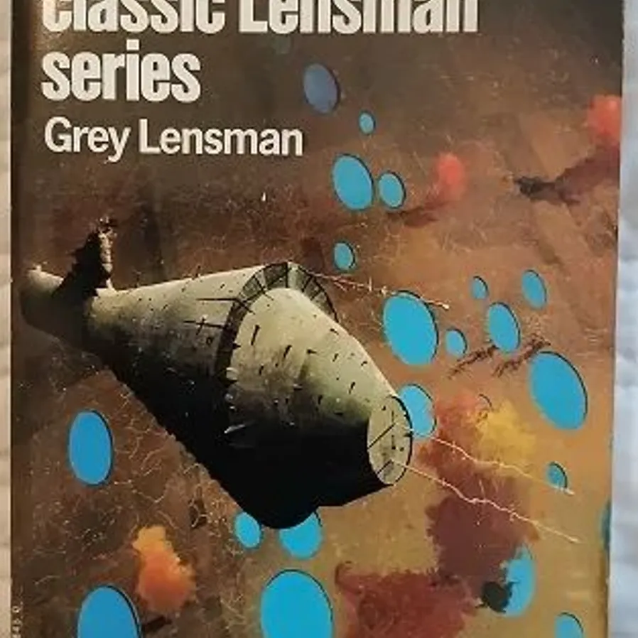 Grey Lensman, E E 'Doc' Smith, UK pb 1979 | 8631 | jog it on