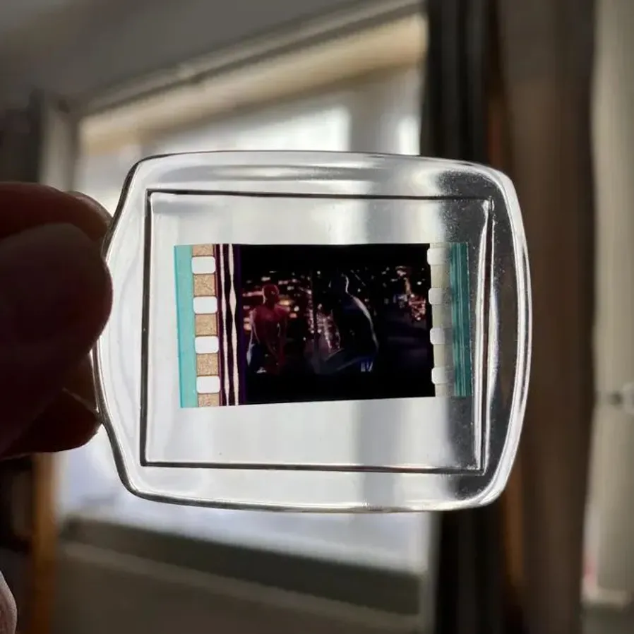 Marvels Spiderman 3 starring Toby Maguire movie key ring film cell 35mm ...