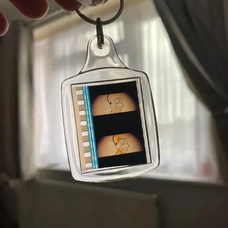 The Simpsons movie key ring film cell 35mm | 11949 | jog it on
