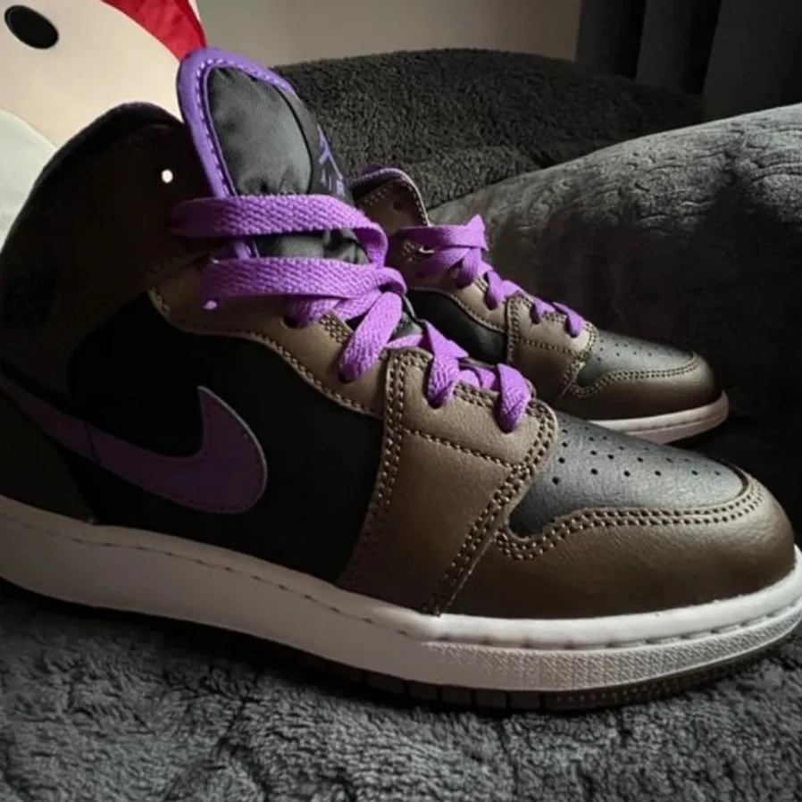 Step Up Your Game in Rare Color Air Jordan 1 Mids! | 371 | jog it on