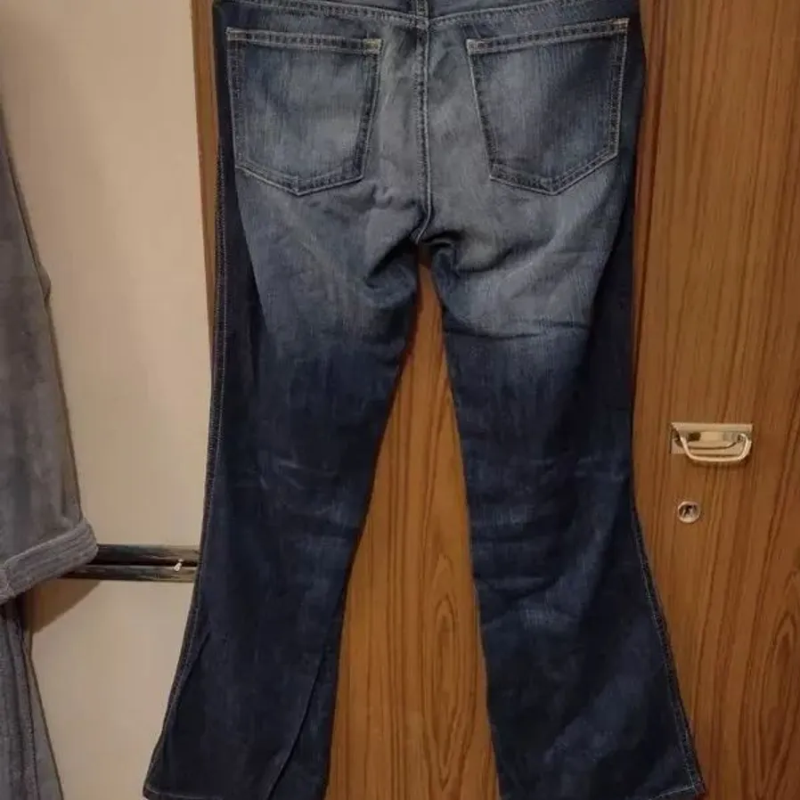 Gap ultra low rise jeans slight stretch nice material worn once unclear ...