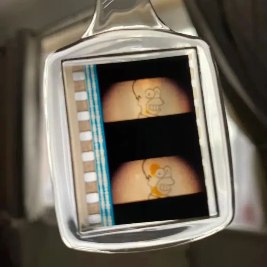 The Simpsons movie key ring film cell 35mm | 11949 | jog it on