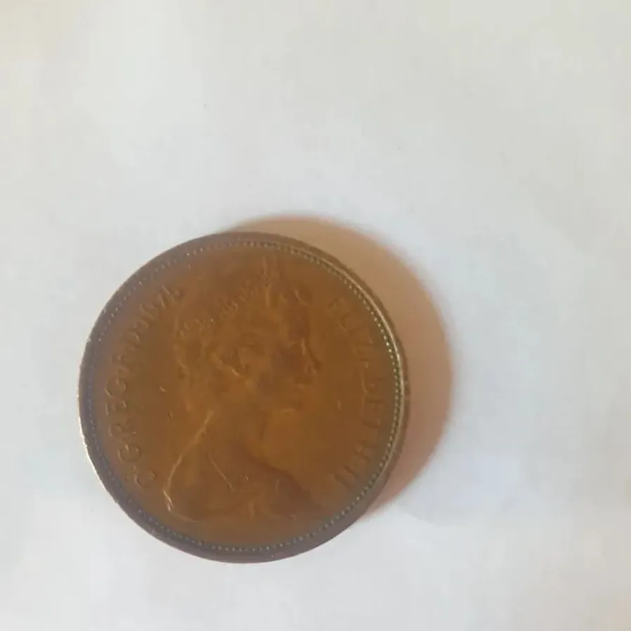 Introduced in 1971 UK 2 new pence 1971 as part of the decimalization of ...